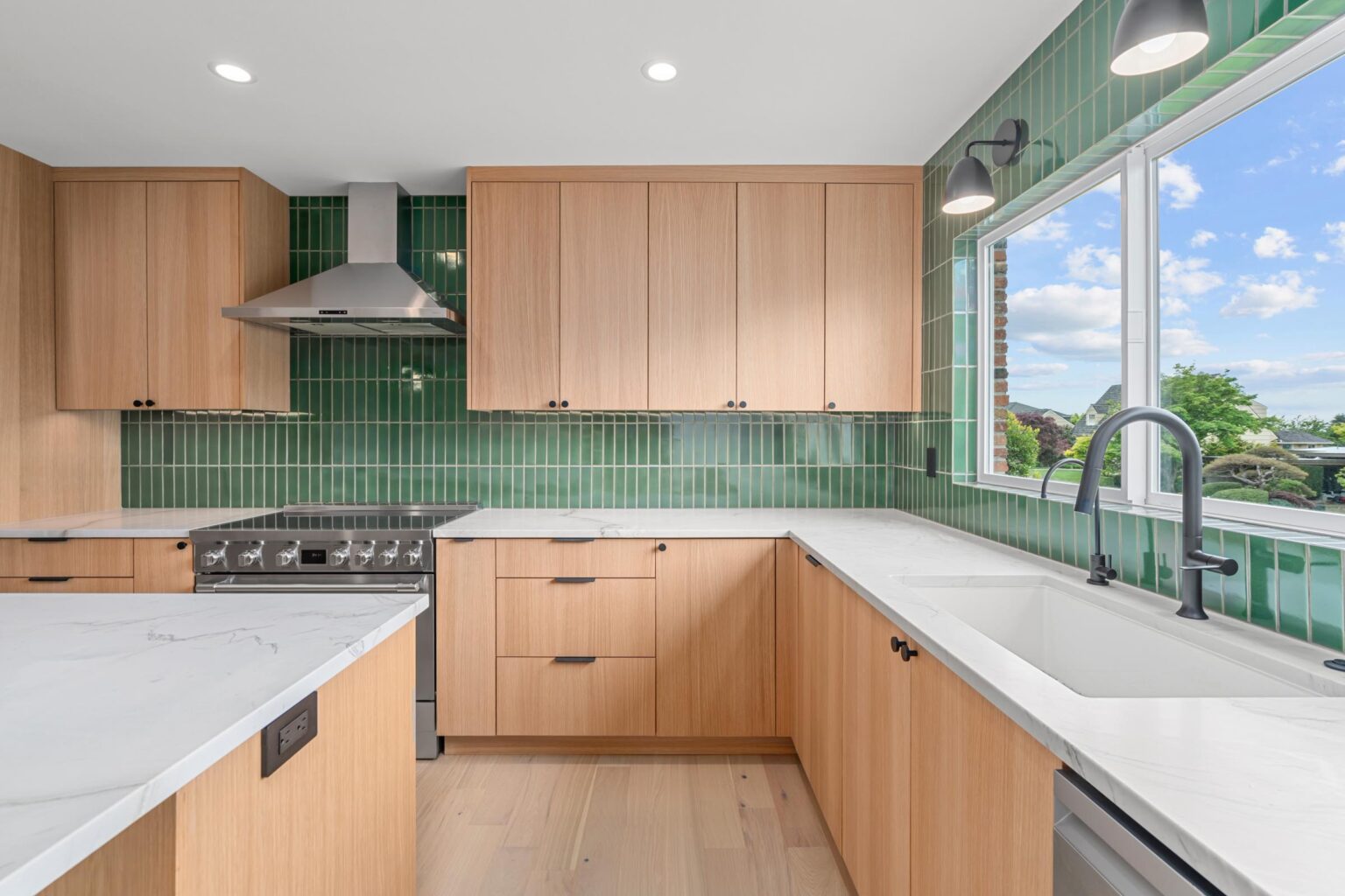 Seattle Home - STS Construction Services